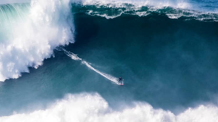 World Surf League on X: The TUDOR Nazaré Tow Surfing Challenge