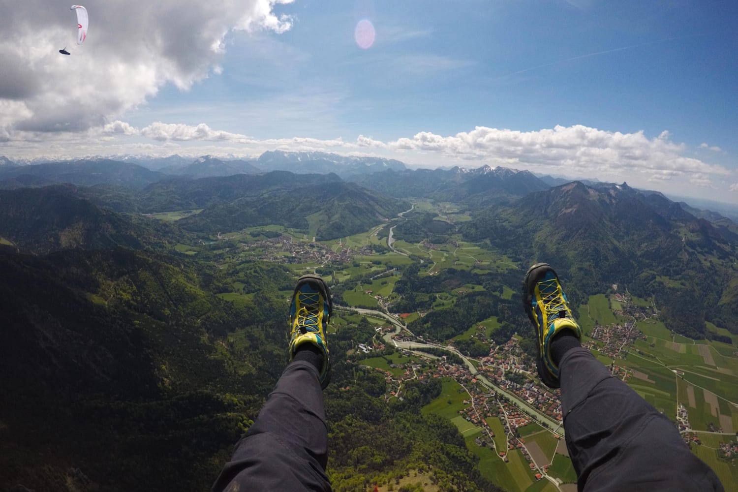 Red Bull X-Alps test flight with Stefan Gruber +video+