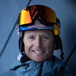 Epic world-first: Dario Costa conquers Streif at 350kph!