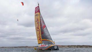Kiting off the top of a boat