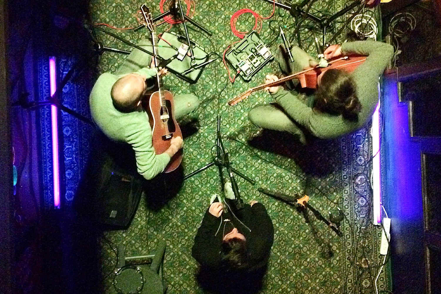 Büyük Ev Ablukada Nublu Sahnesindeydi