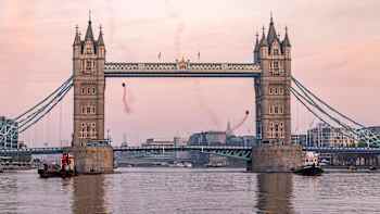 World first: flying through London's Tower Bridge