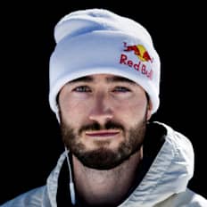 Noah Bowman's freestyle ski gear: Pro shares his setup!