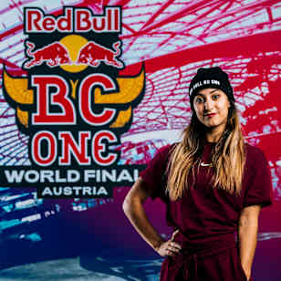 B-Girl Jilou: German breaking dancer - profile