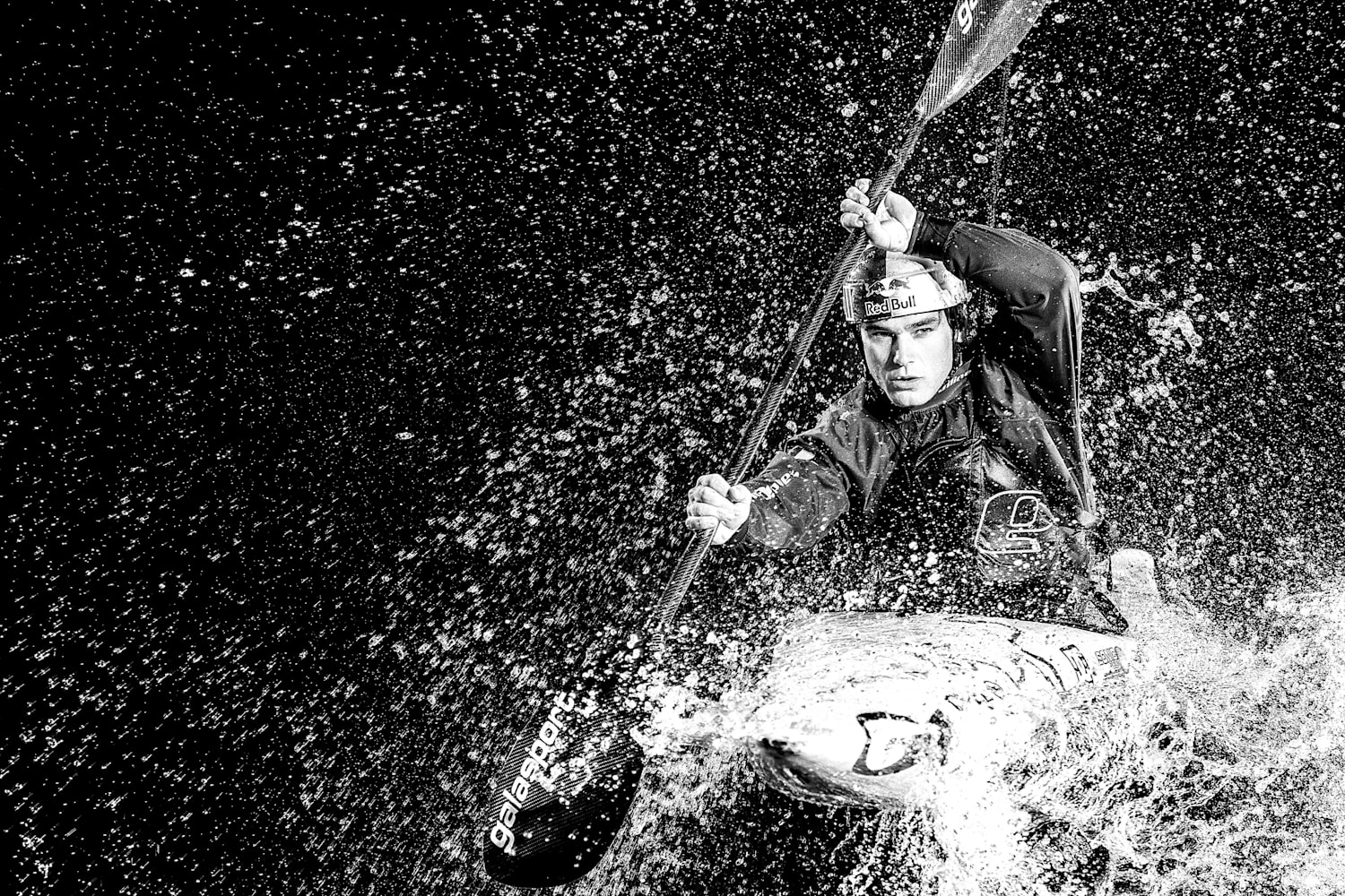 Vavrinec Hradilek: 'Black Water' photos and video