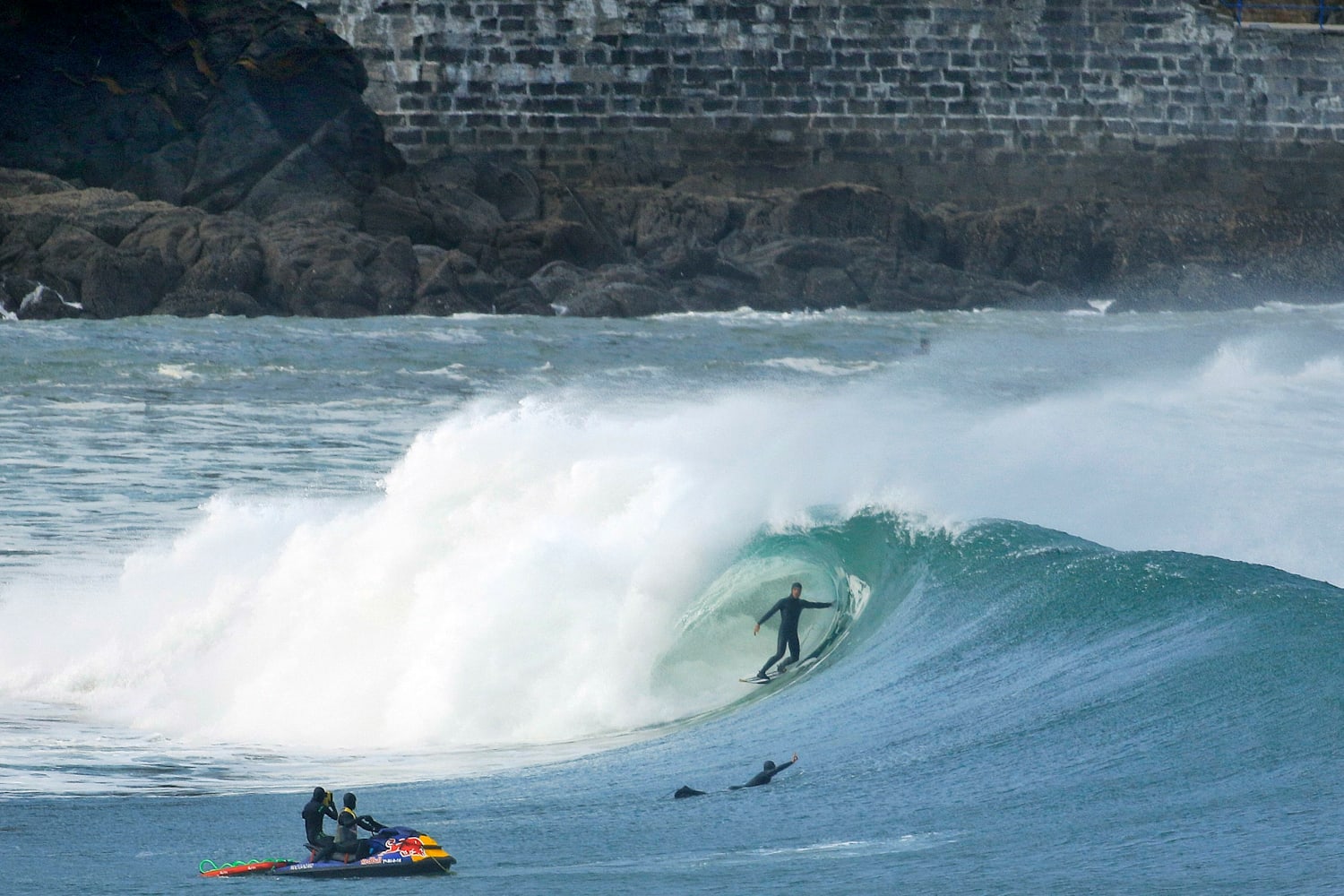 Made In Basque Country surfing Mundaka San Sebastian