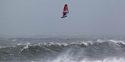 Red Bull Storm Chase: windsurfing contest details