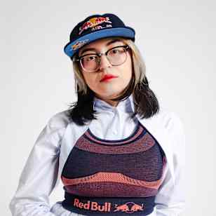 Melanie 'meL' Capone: Gaming – Red Bull Athlete Profile