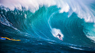 Quiksilver JAWS Big Wave Challenge: Day 1 – WSL surfing