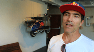 Burle preparado para remar em Nazaré