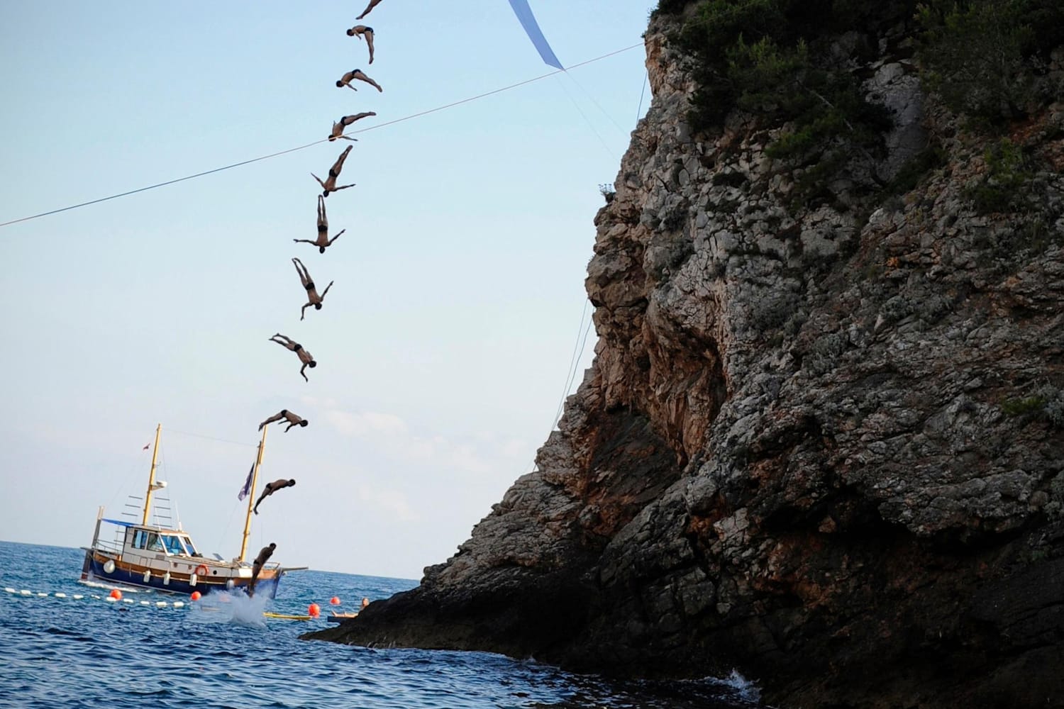 The physics of cliff diving
