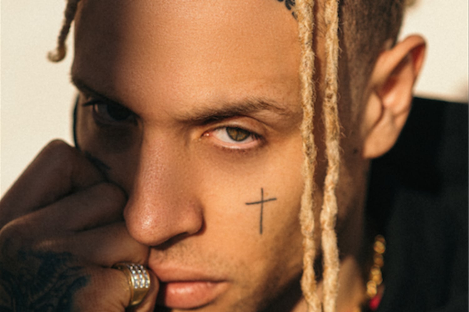 Mambolosco: Intervista al rapper sul singolo "Il Passo"