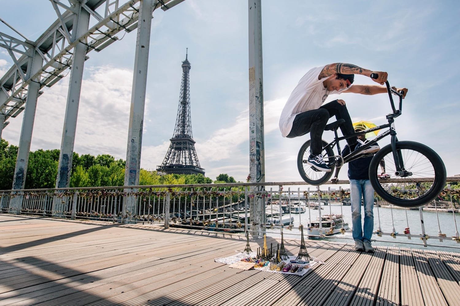 BMX Paris Matthias Dandois city guide