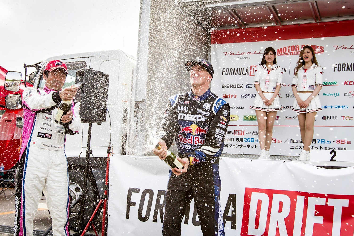 Drifting: Mad Mike wins in Suzuka ++video++ | Red Bull