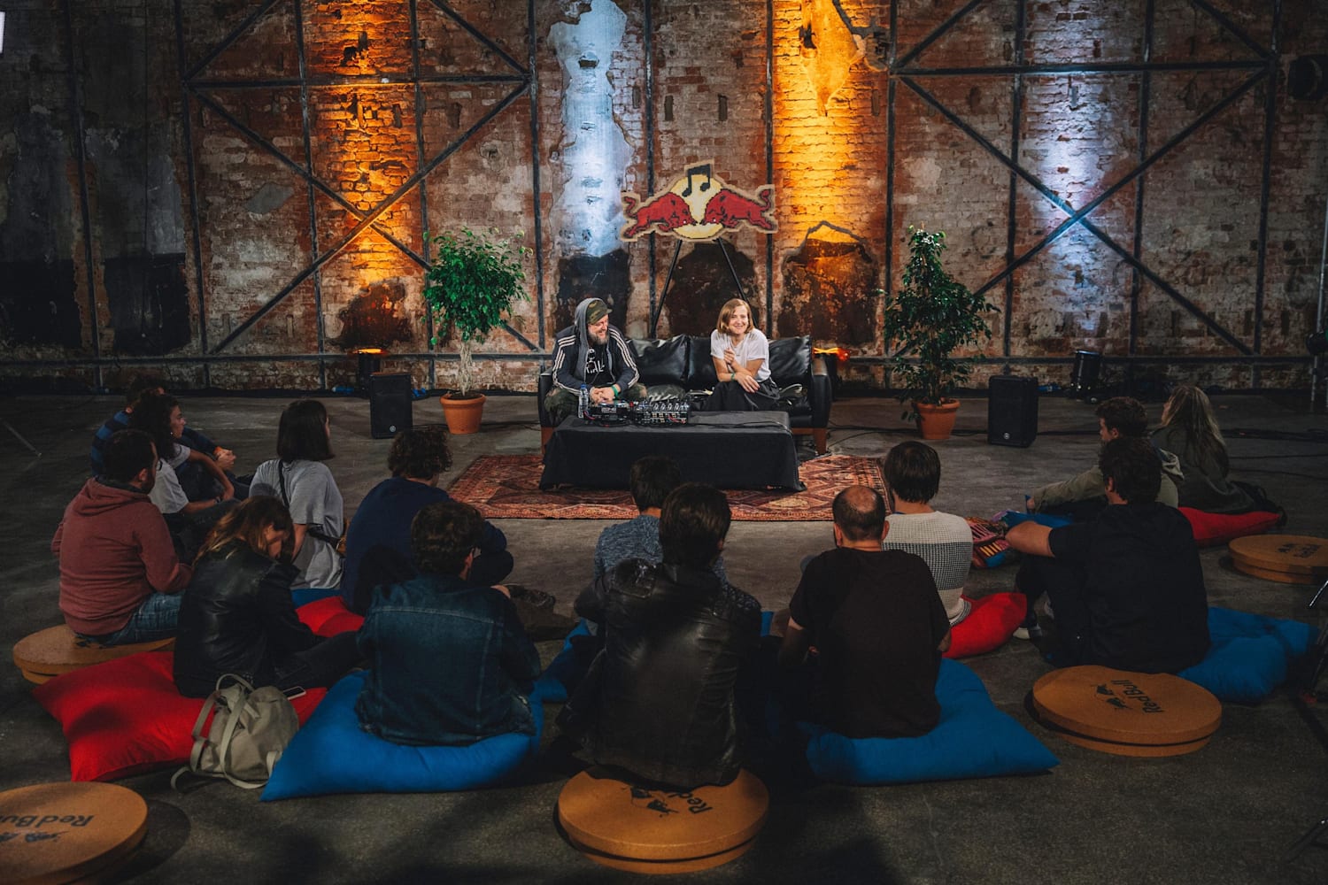 Red Bull House of Music Programı