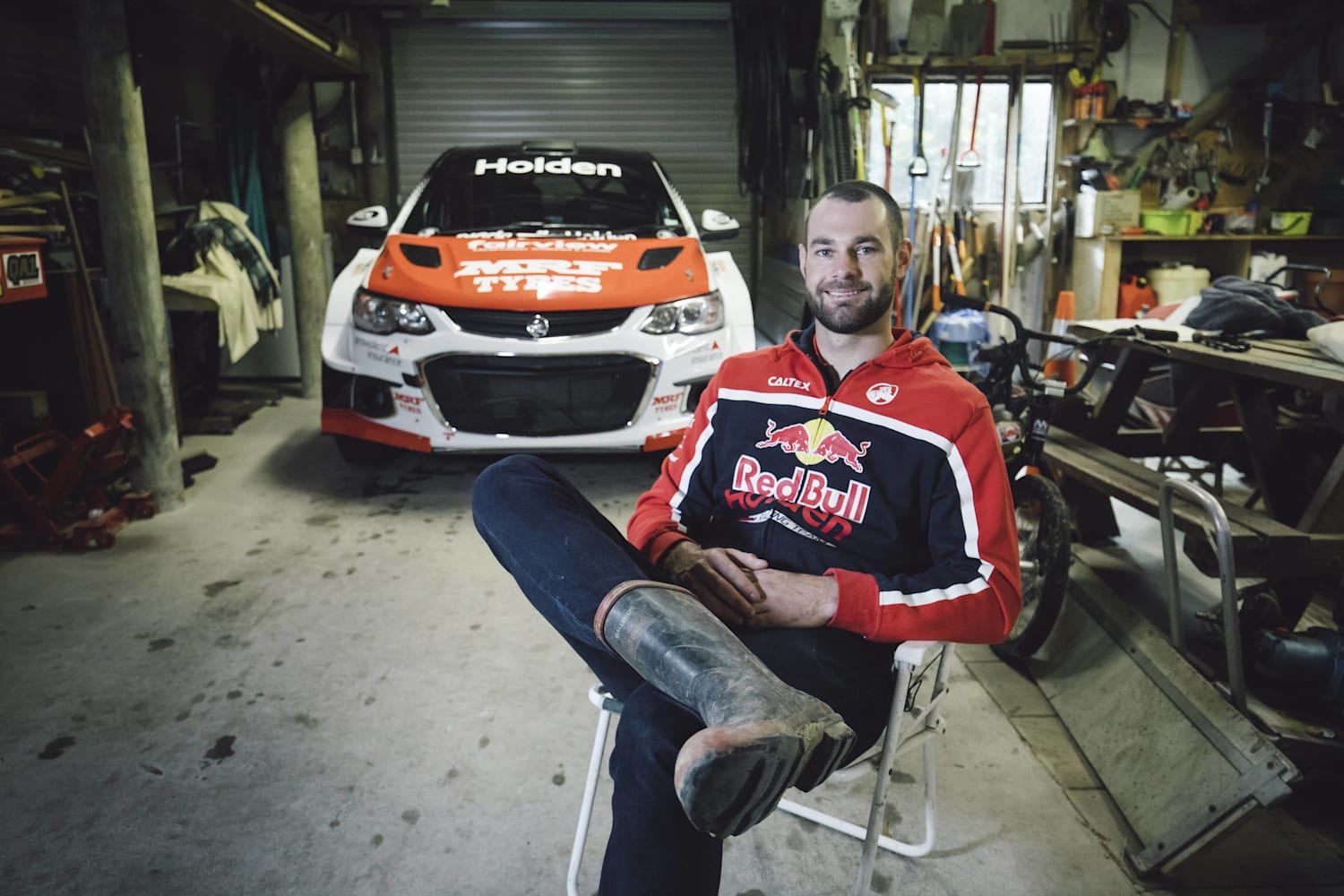 Shane-van-Gisbergen-chases-his-first-NZGP-title