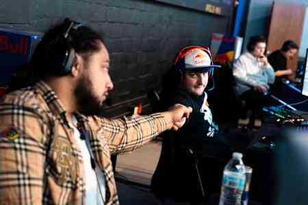 Jukeyz on choosing the right teammate in Warzone