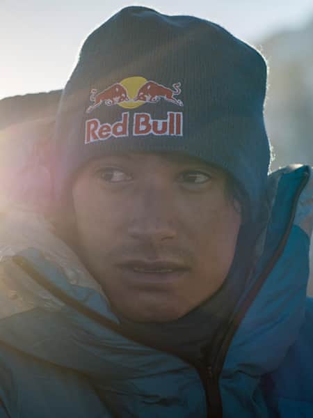 David Lama réussit la première ascension du Lunag Ri