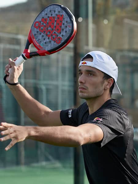 La pala de pádel de Ale Galán: Adidas Metalbone 3.1