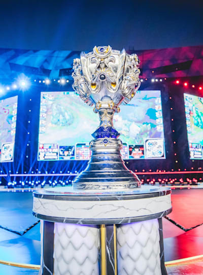 League Worlds 2017 **infographic** | Red Bull Esports