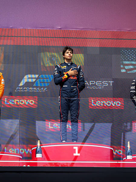 Martí Wins Budapest F2 Sprint while Lindblad & Goethe secure vital points