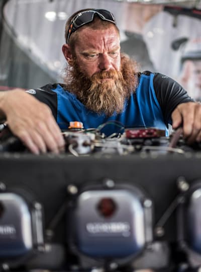 Red Bull Air Race: Jim Reed +++best tech talk videos+++