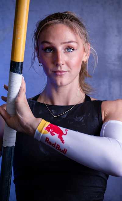 Molly Caudery: Pole Vault – Red Bull Athlete Profile