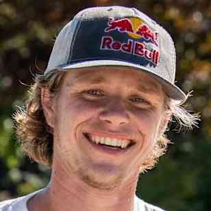 CJ Collins: Skateboarding – Red Bull Athlete Profile