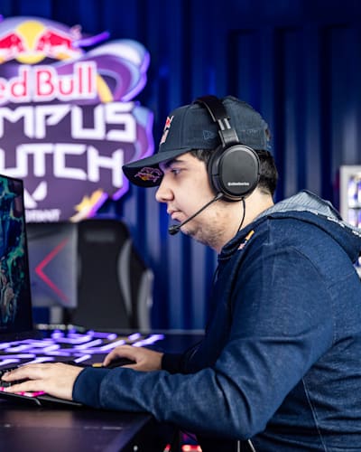 Mehmet Yağiz ‘cNed’ İpek: Counter Strike to Valorant