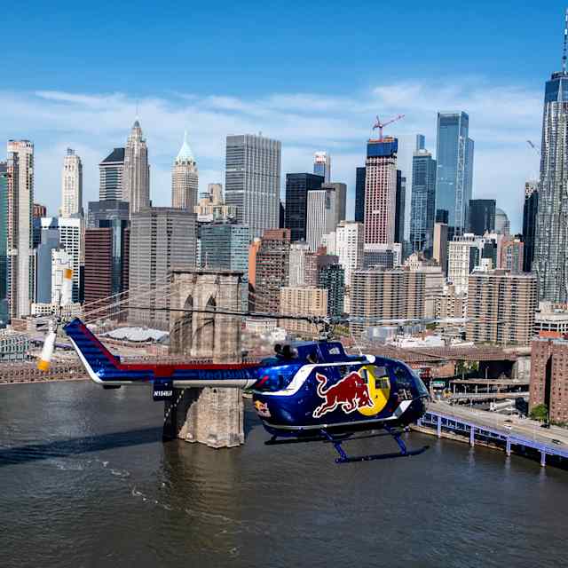 Red Bull Subway Showdown 2021: Street Fighter V battle