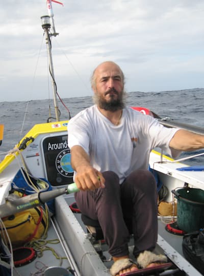 Erden Eruç: Meet the man who rowed around the world