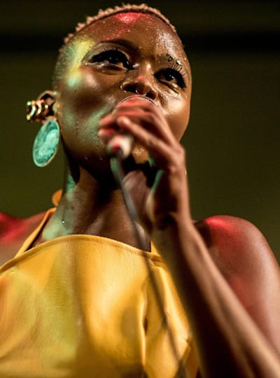 Zoë Modiga: In Control, And Diggin' It