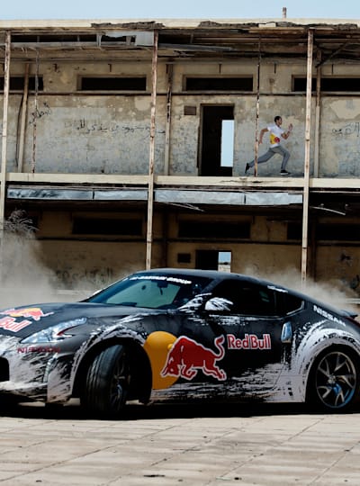 What’s faster? A drift car or a freerunner?