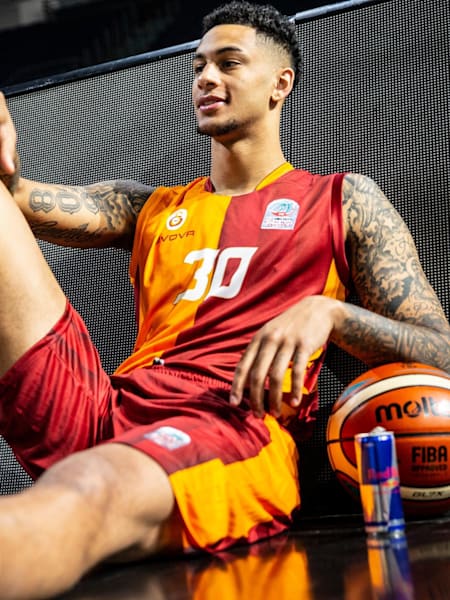 Smaç Kahramanlarının Kahramanı: Vince Carter