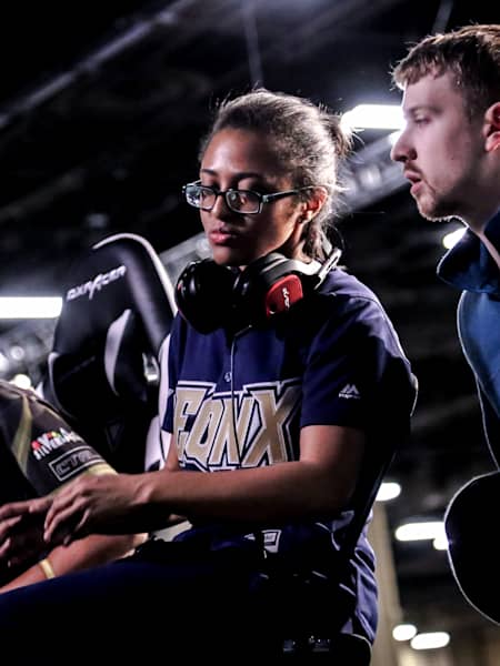 Cuddle Core: Top female Tekken pro player interview