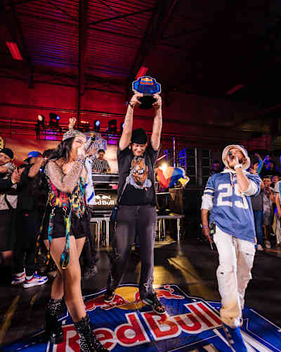 Red Bull Batalla 2025: Reverse wins Chicago Qualifier