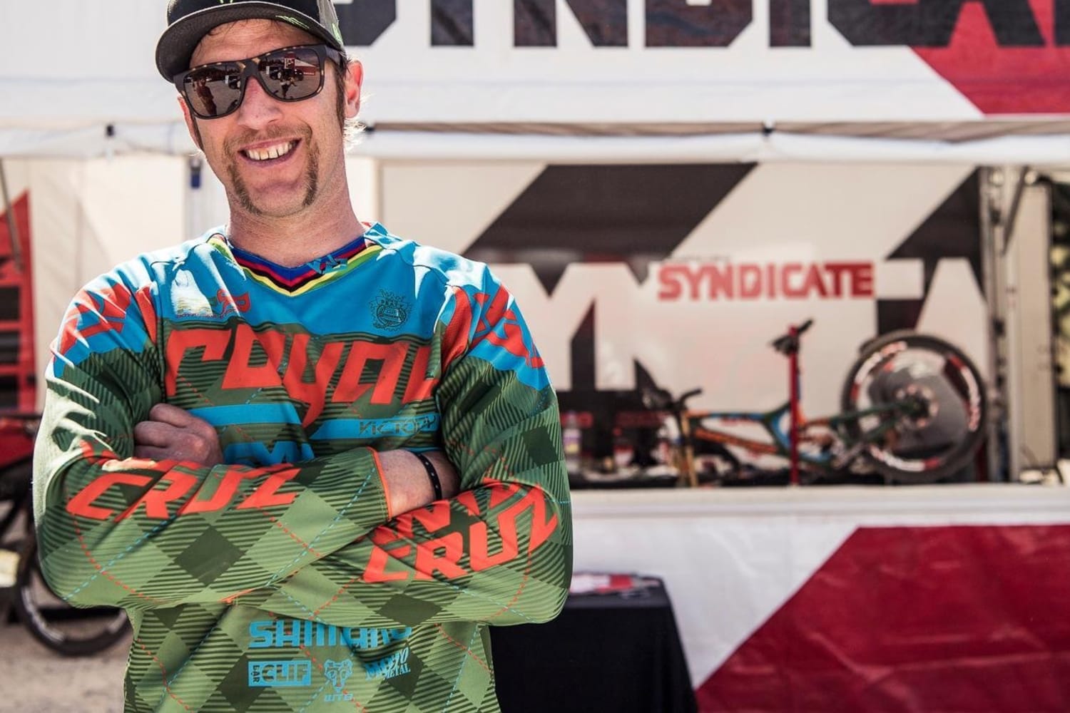 Steve Peat interview at Fort William 2016 | Red Bull