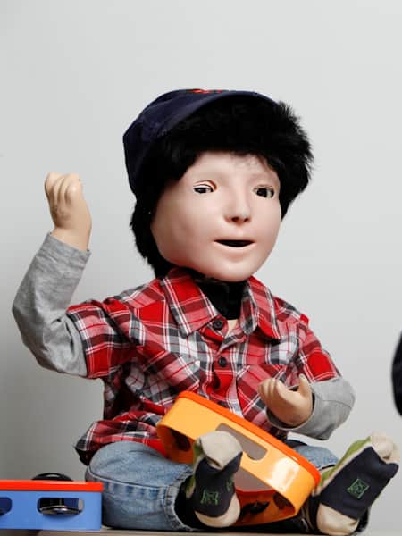 El robot Kaspar: ayuda a niños autistas