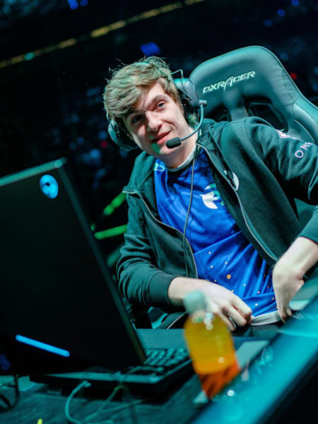 LEC final Alphari reaction: Origen can beat G2
