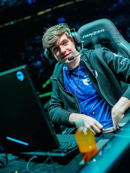 LEC final Alphari reaction: Origen can beat G2