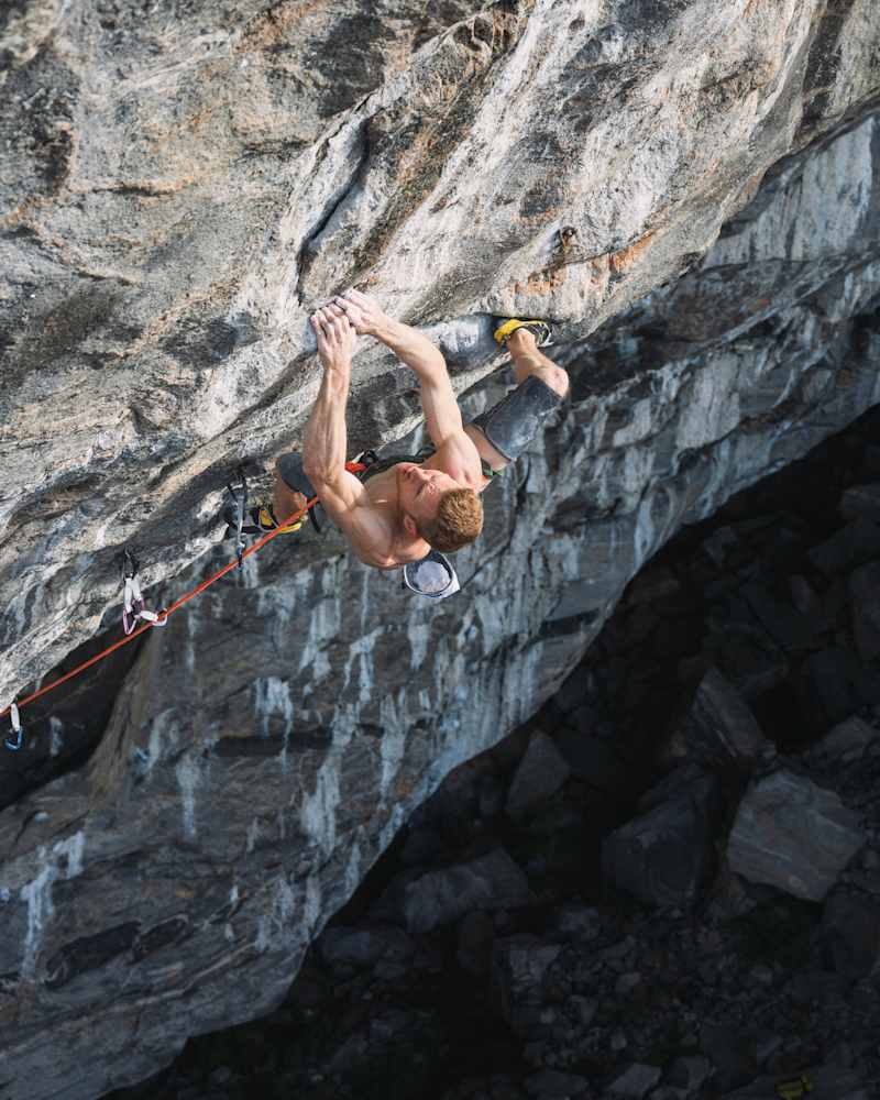 sasha digiulian eiger