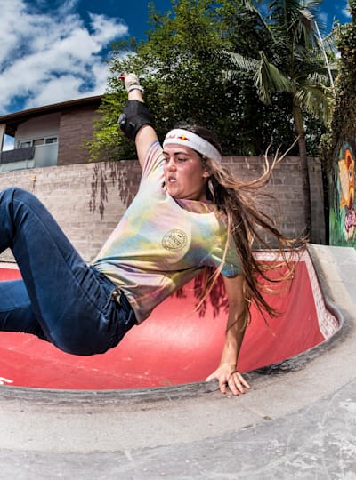 Yndiara Asp: biografía e historia - Skate Brasil