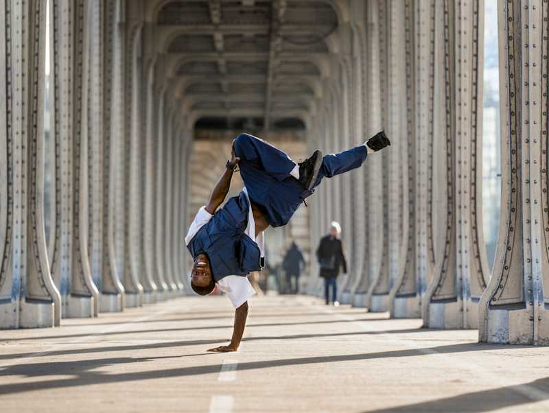 bboy junior leg problem