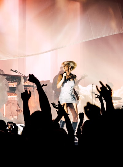 Live report from Robyn's secret album launch for Honey