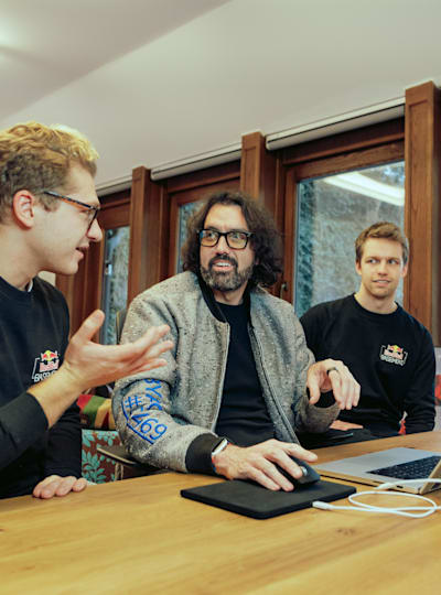 Petr Mára – Chytrá podložka pod myš Wrest (VIDEO)