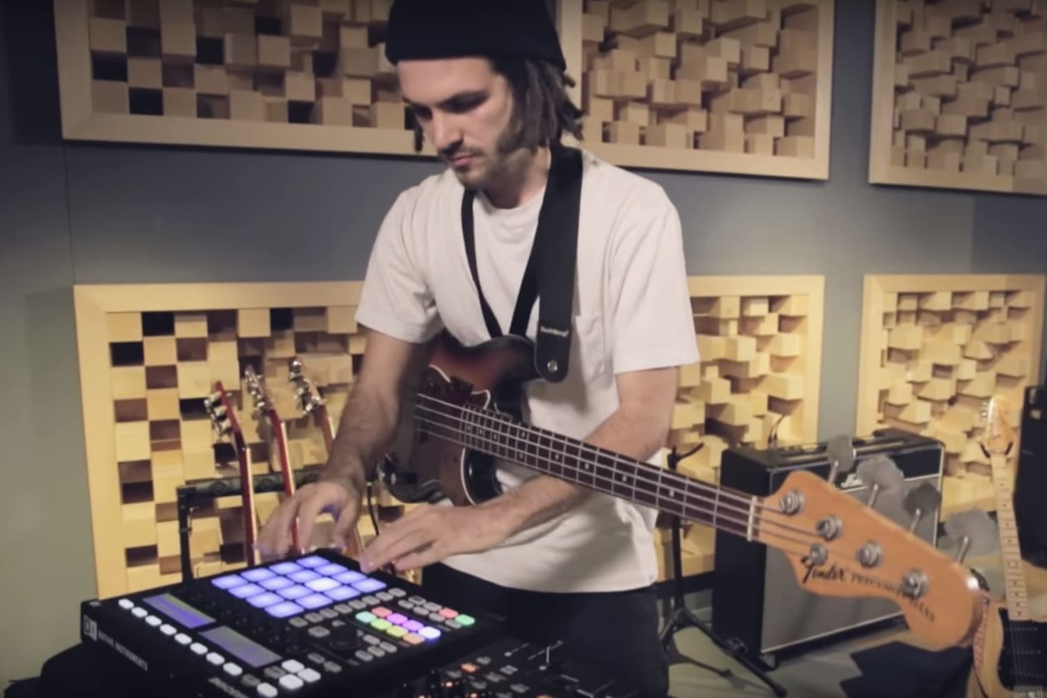 FKJ SKILLS : Apprenez le live looping avec FKJ en vidéo