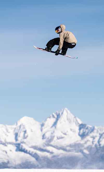 Yiming Su: Snowboarding – Red Bull Athlete Profile