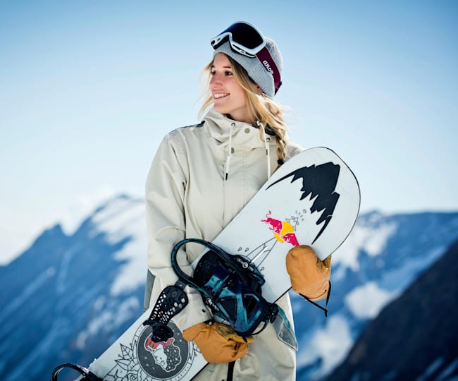 Anna Gasser: Laax Open – 2019 snowboarding interview