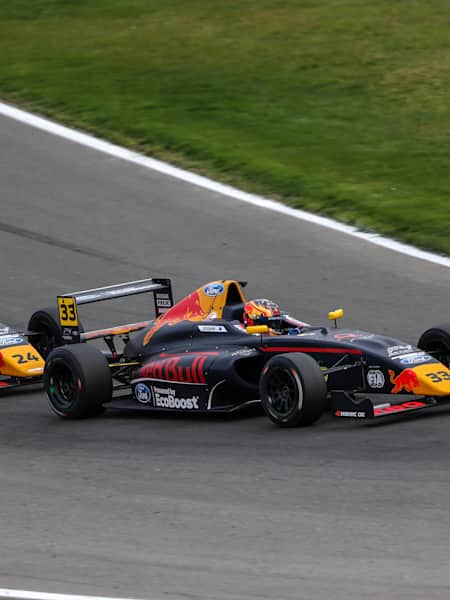 F4 - Podiums for Hauger, Doohan at Brands opener