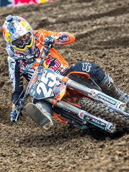 Marvin Musquin Super Slo-Mo Motocross Video quick turns